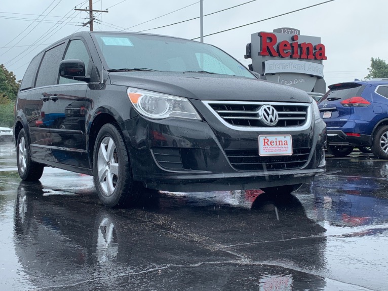 2009 Volkswagen Routan SE Stock # 10119 for sale near Brookfield, WI ...