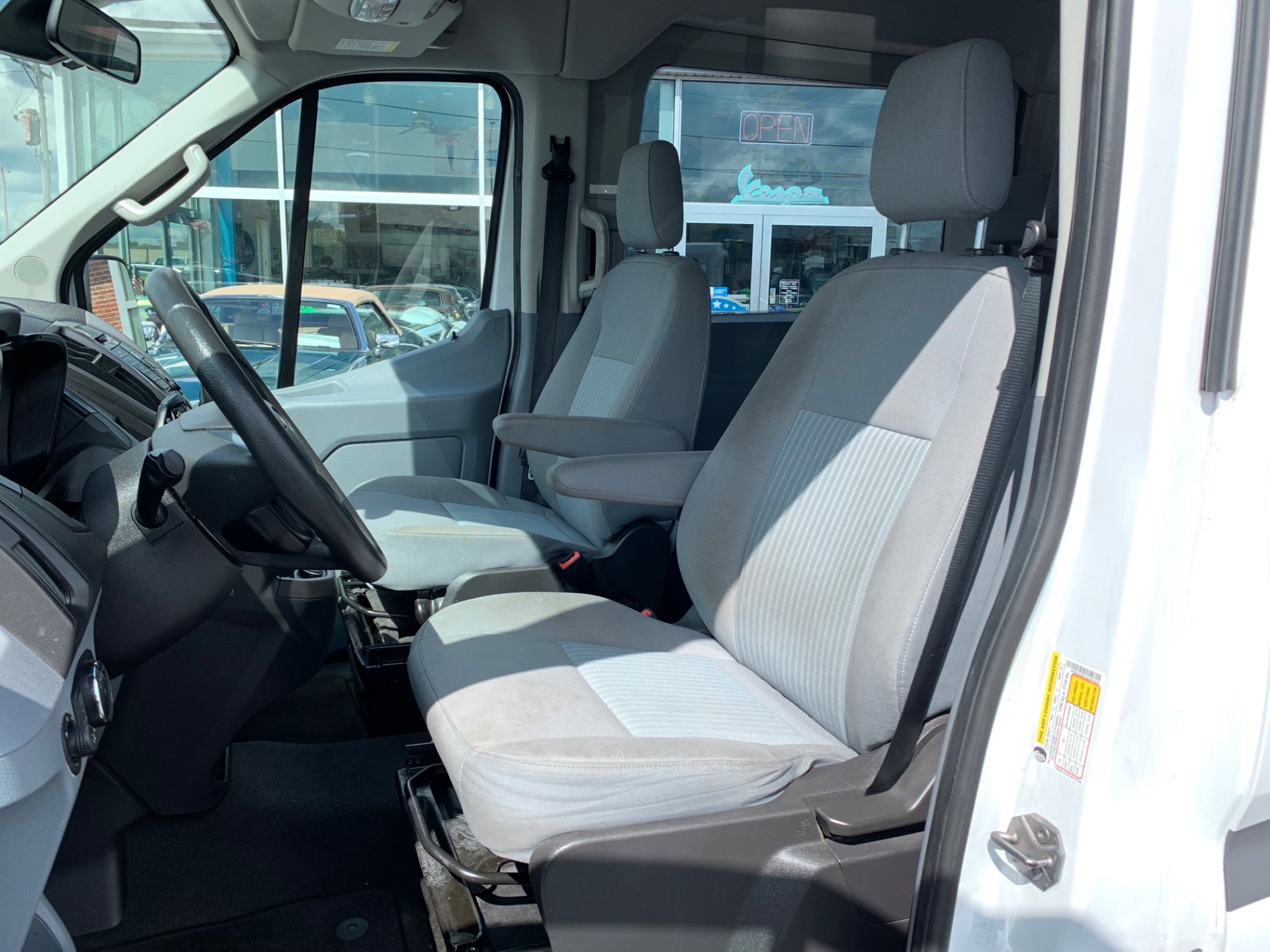 2018 Ford Transit 350 XLT Stock # 7033C for sale near Brookfield, WI ...