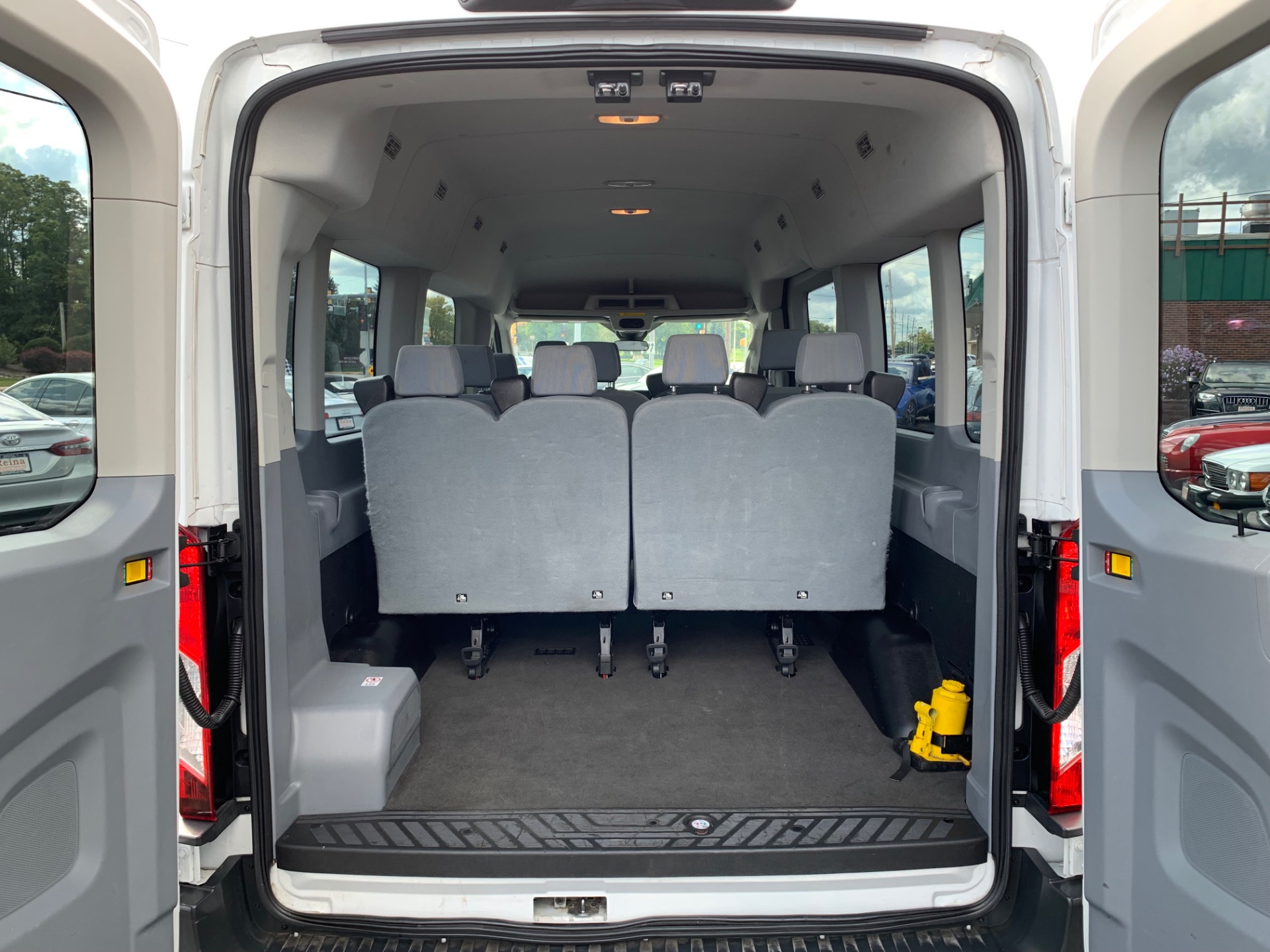 2018 Ford Transit 350 XLT Stock # 7033C for sale near Brookfield, WI ...