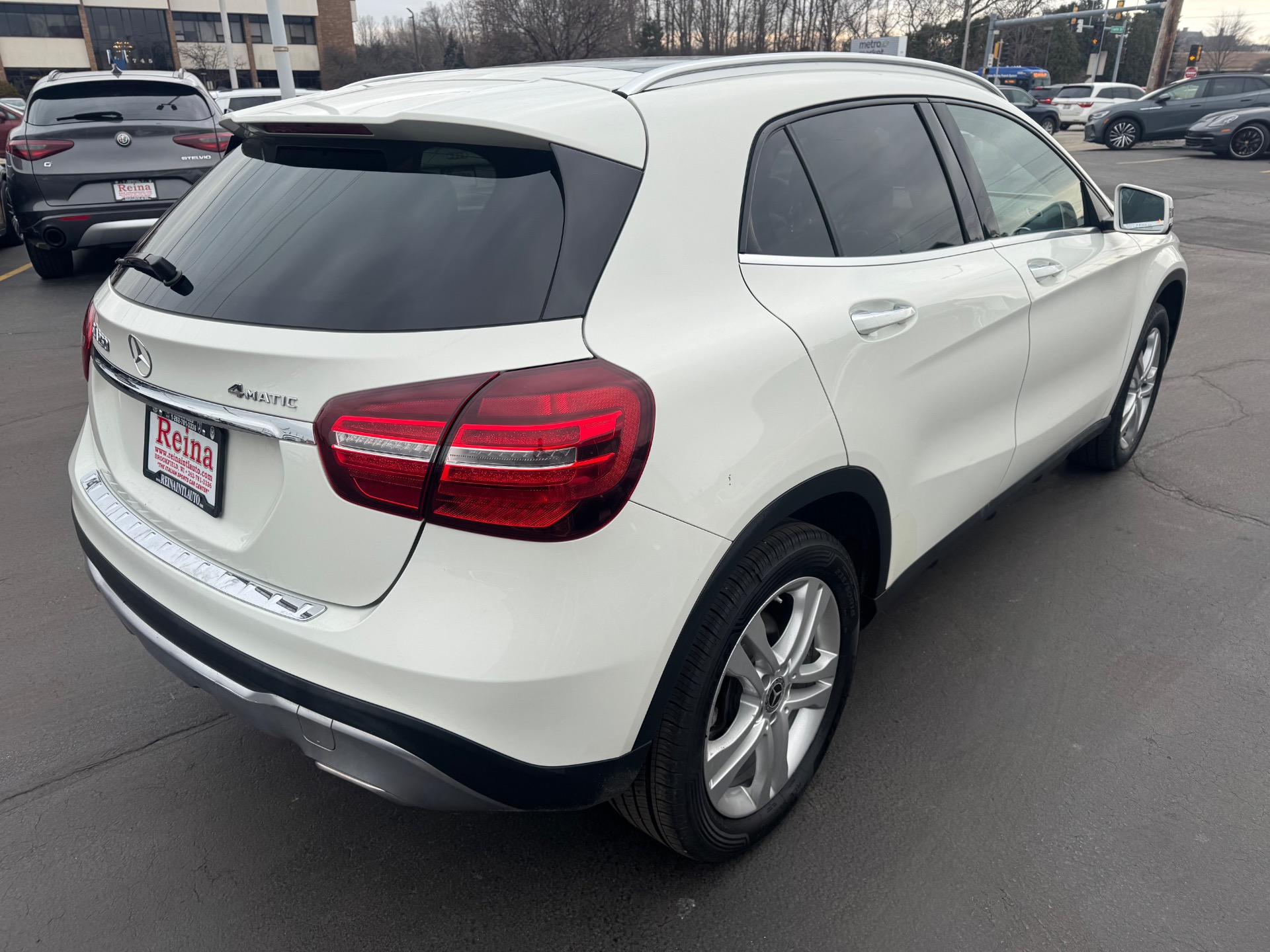 Surprising 2018 Mercedes Benz Gla 250 4matic Images